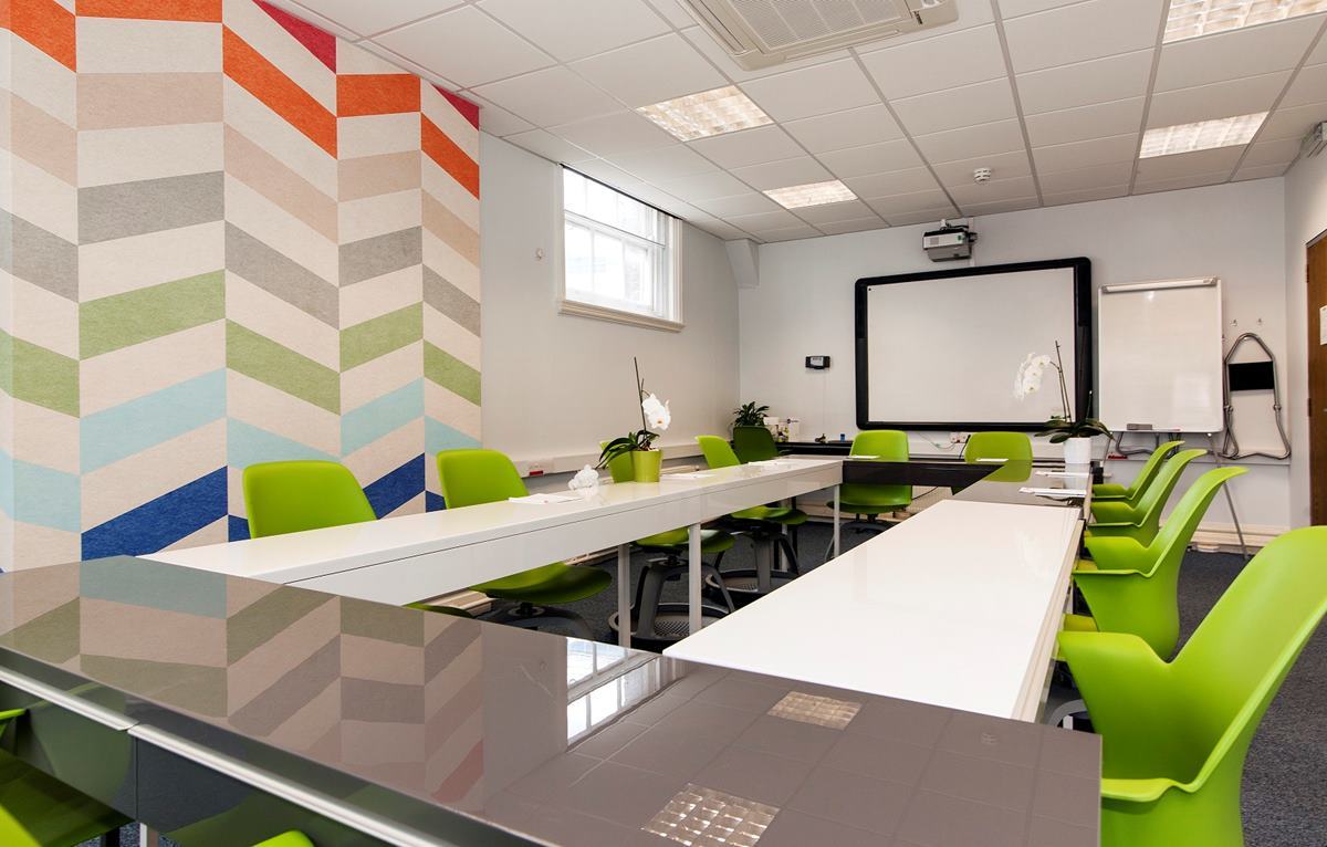 Hire Mse Meeting Rooms Oxford Street | Rio Room | VenueScanner