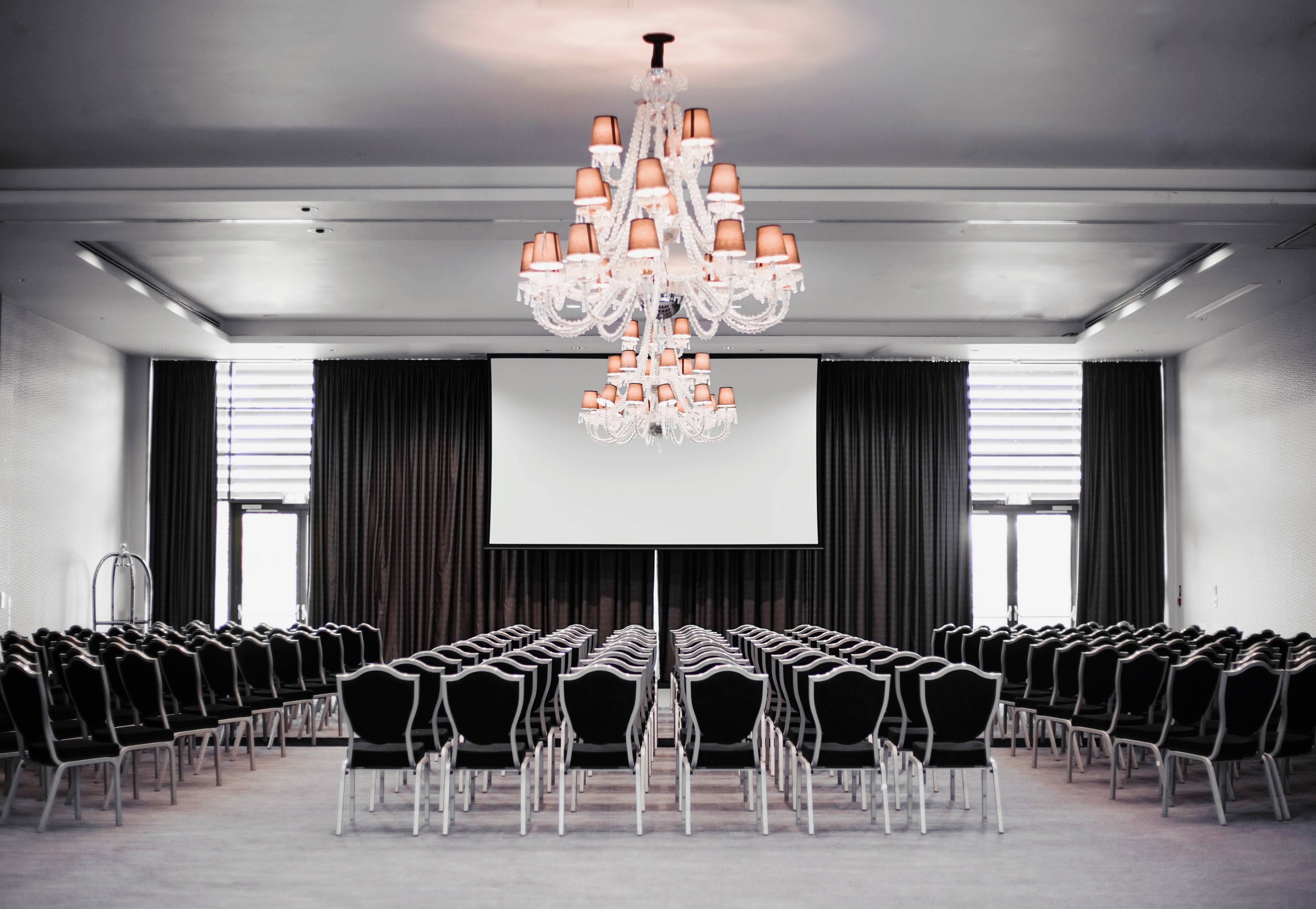 Hire Hilton London Syon Park | Syon Ballroom | VenueScanner