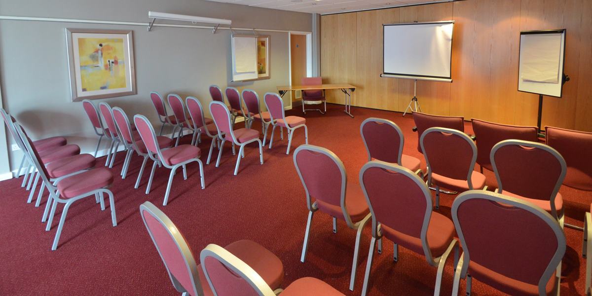 Hire Holiday Inn Express Park Royal | Acton Room | VenueScanner