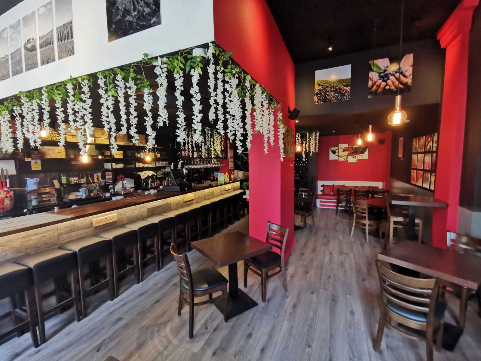 Hire Veeno Edinburgh Rose Street | Exclusive Hire | VenueScanner