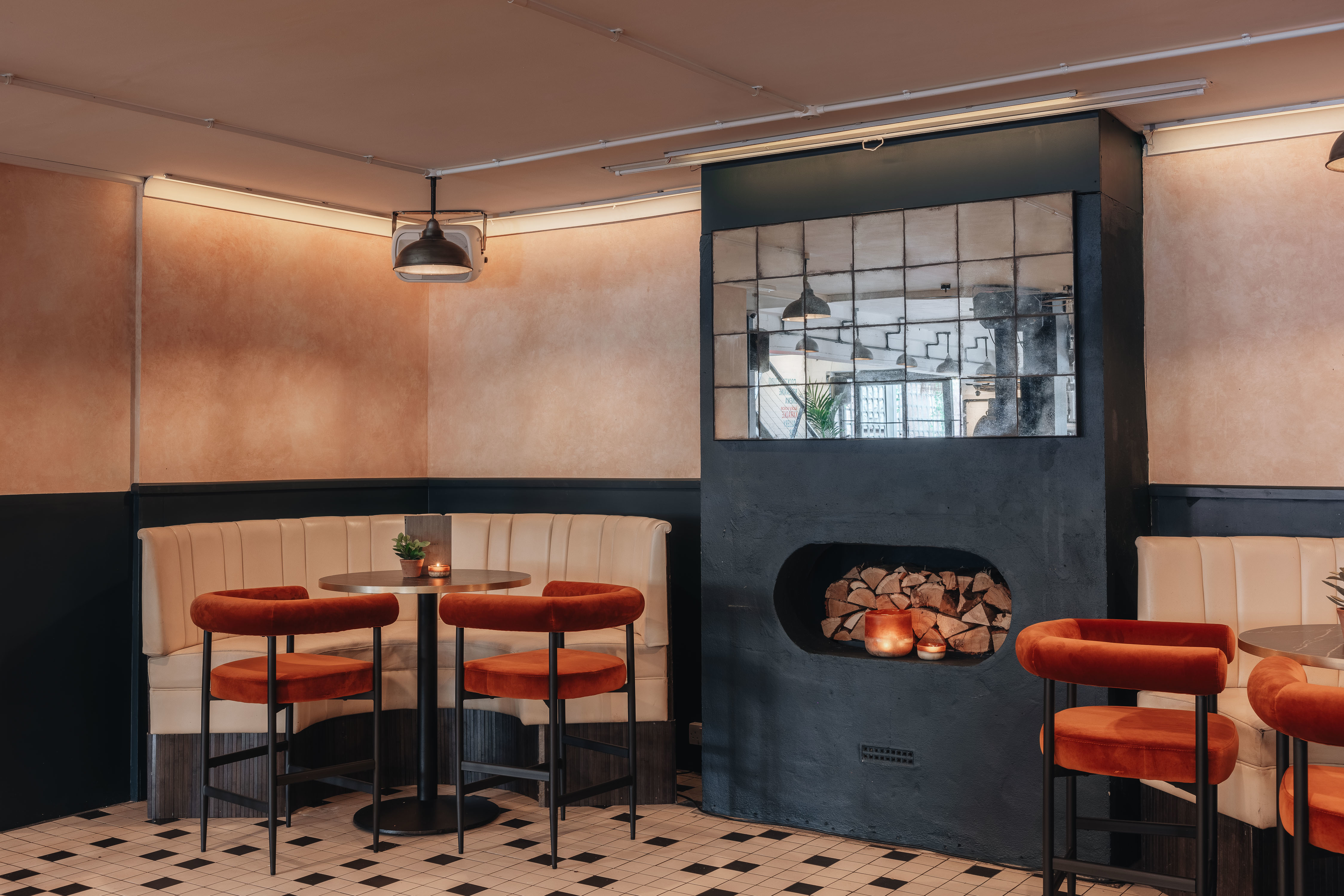 Hire The Exhibit | The Hideaway | VenueScanner