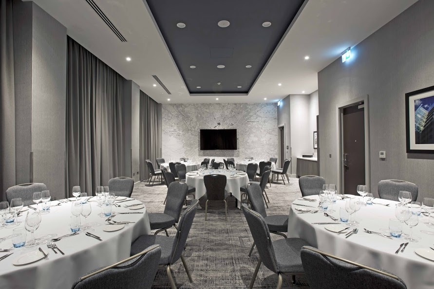 Hire Holiday Inn Manchester City Centre | VenueScanner