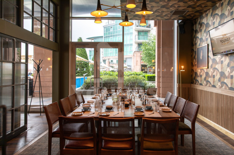 Hire The Riverside | The Green Room | VenueScanner