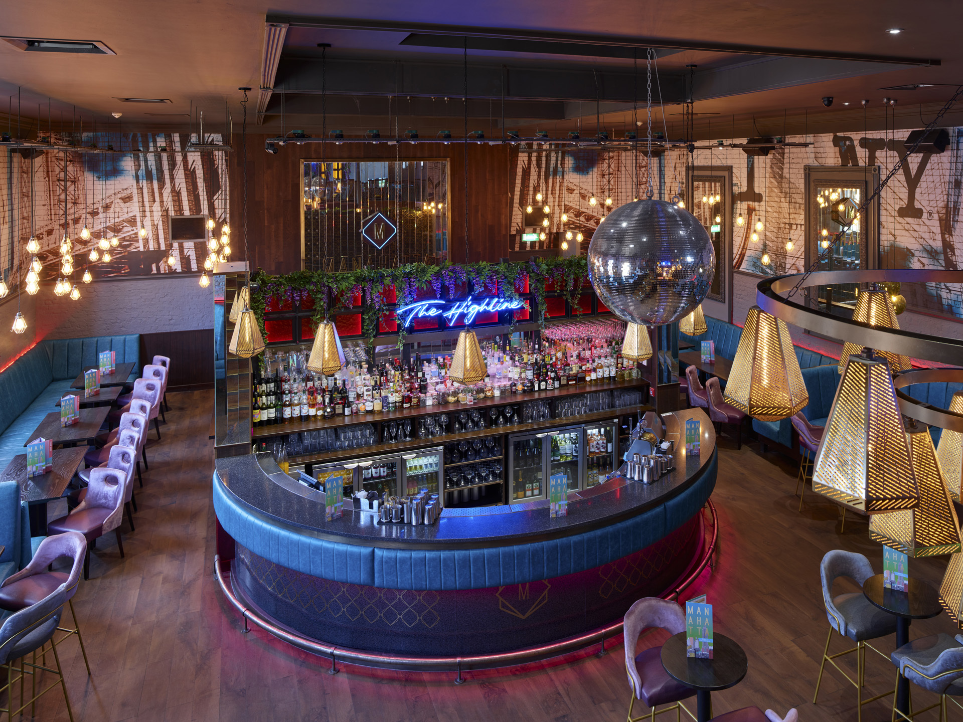 Hire Manahatta York | The Highline Bar | VenueScanner