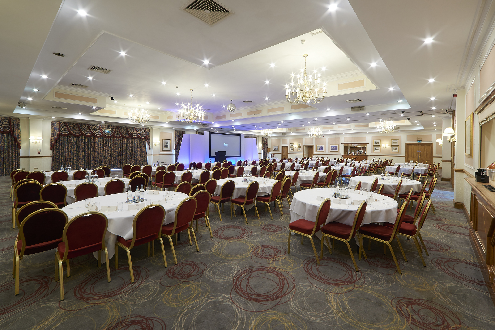 Hire Last Drop Village Hotel & Spa | Pennine Suite | VenueScanner