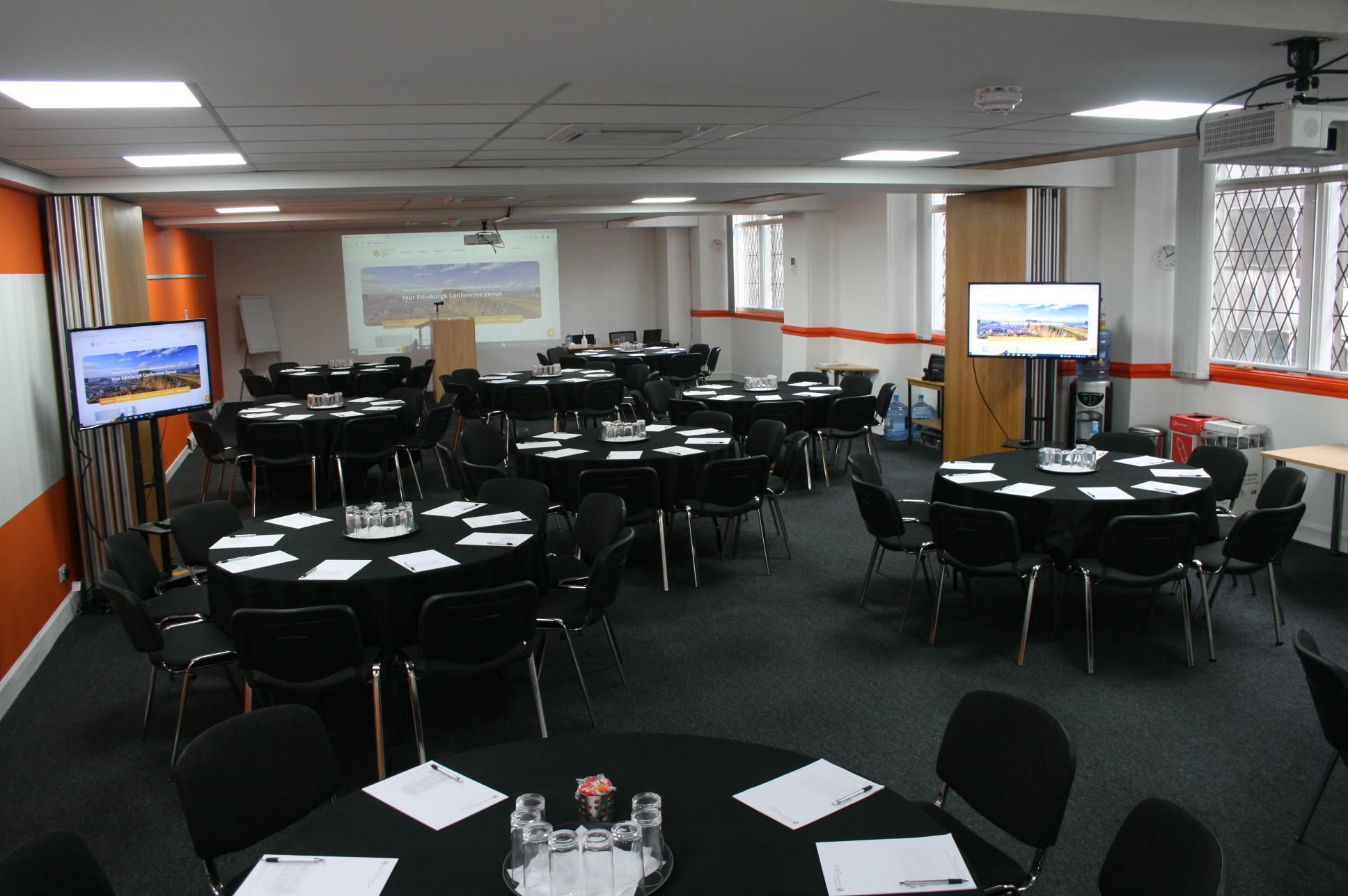 Hire Edinburgh Training And Conference Venue | Adaptable Conference ...