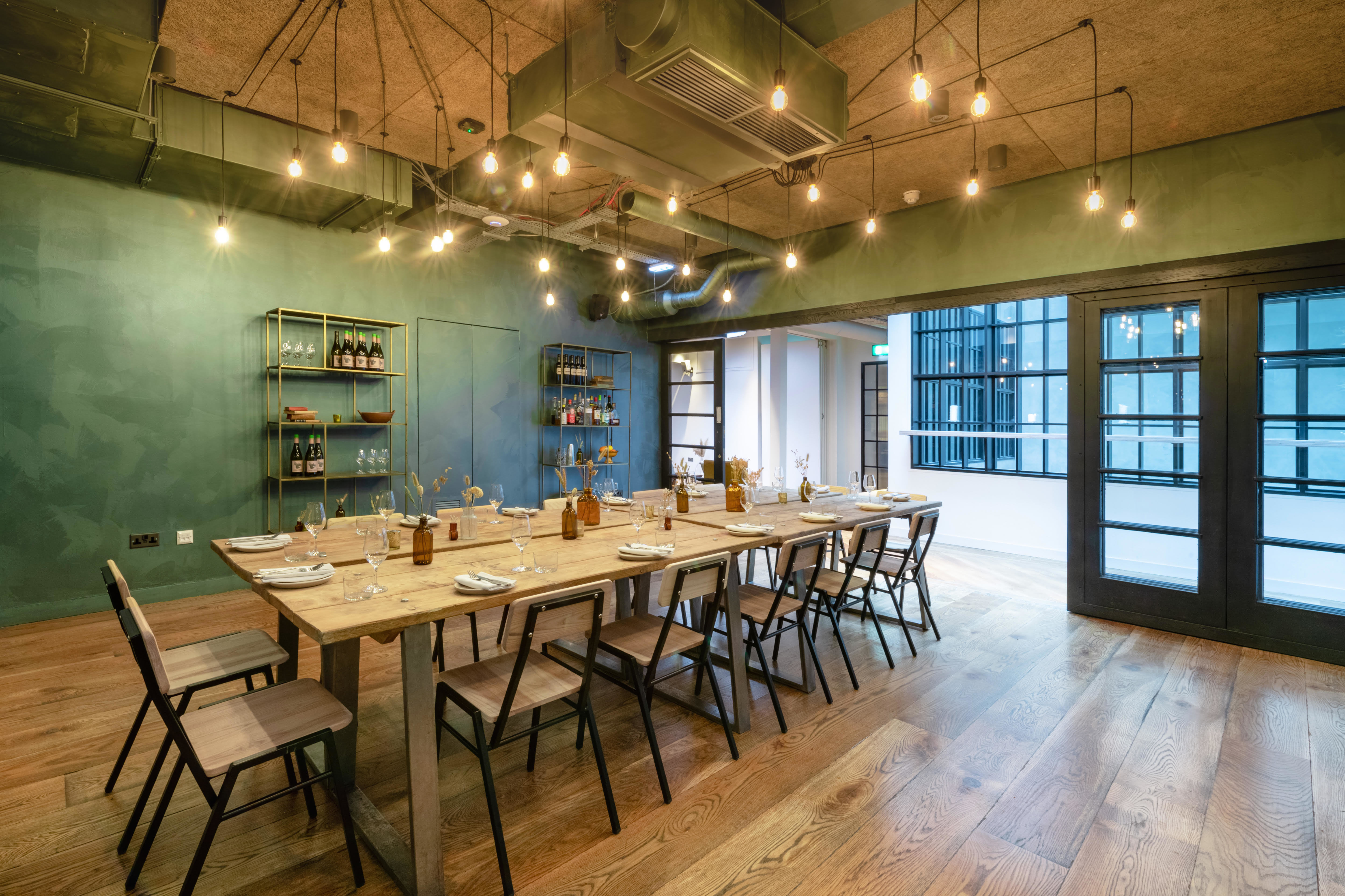 Hire Carousel | Green Room | VenueScanner