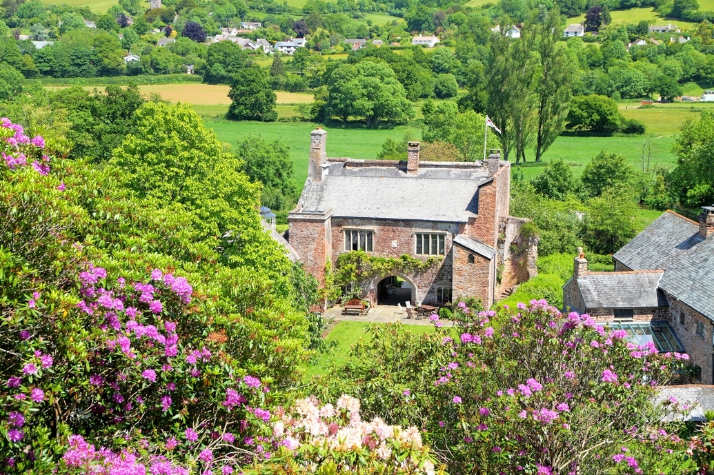 Hire Bickleigh Castle | Wedding Hire | VenueScanner