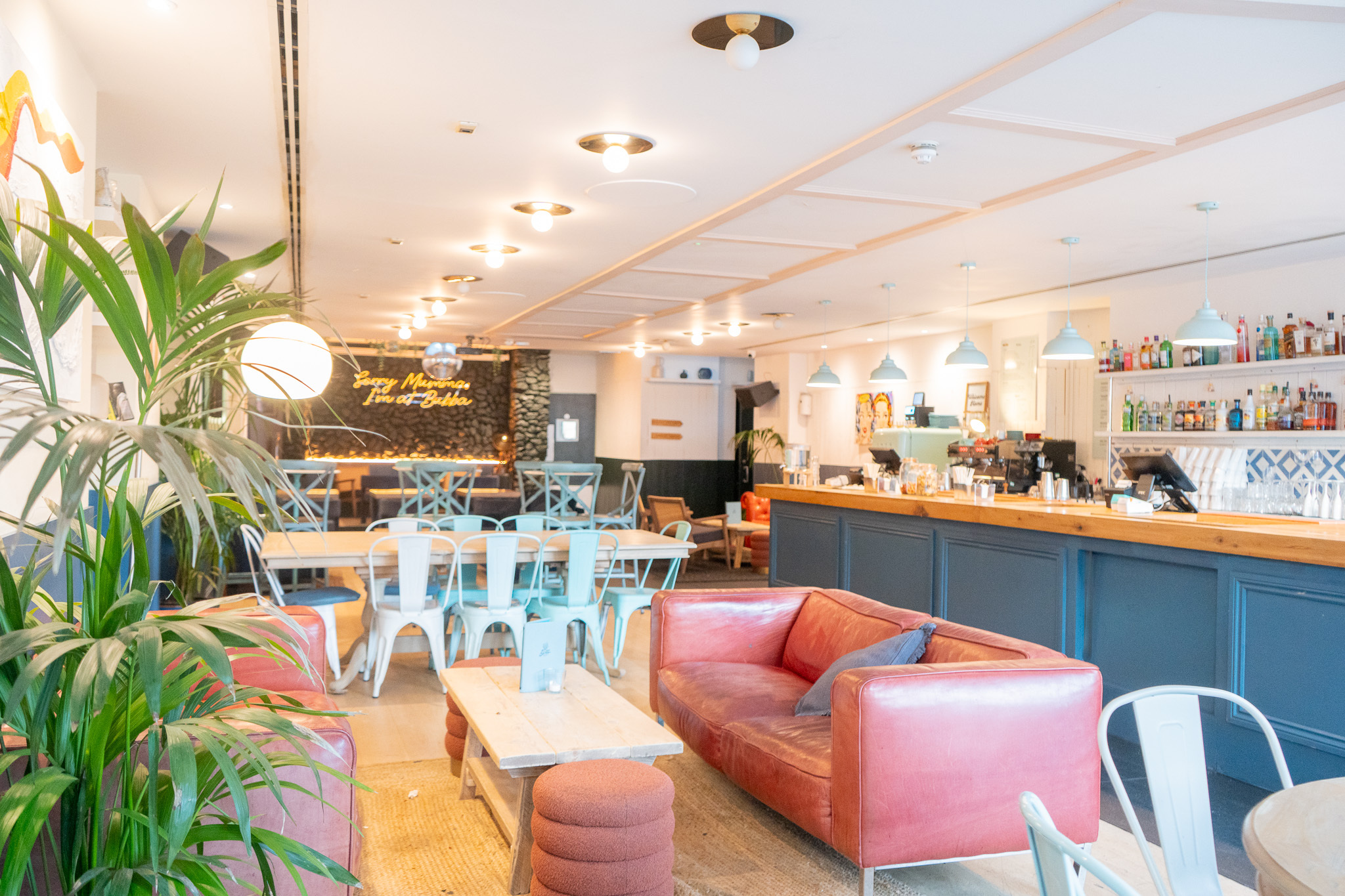 Hire Bubba Oasis | VenueScanner