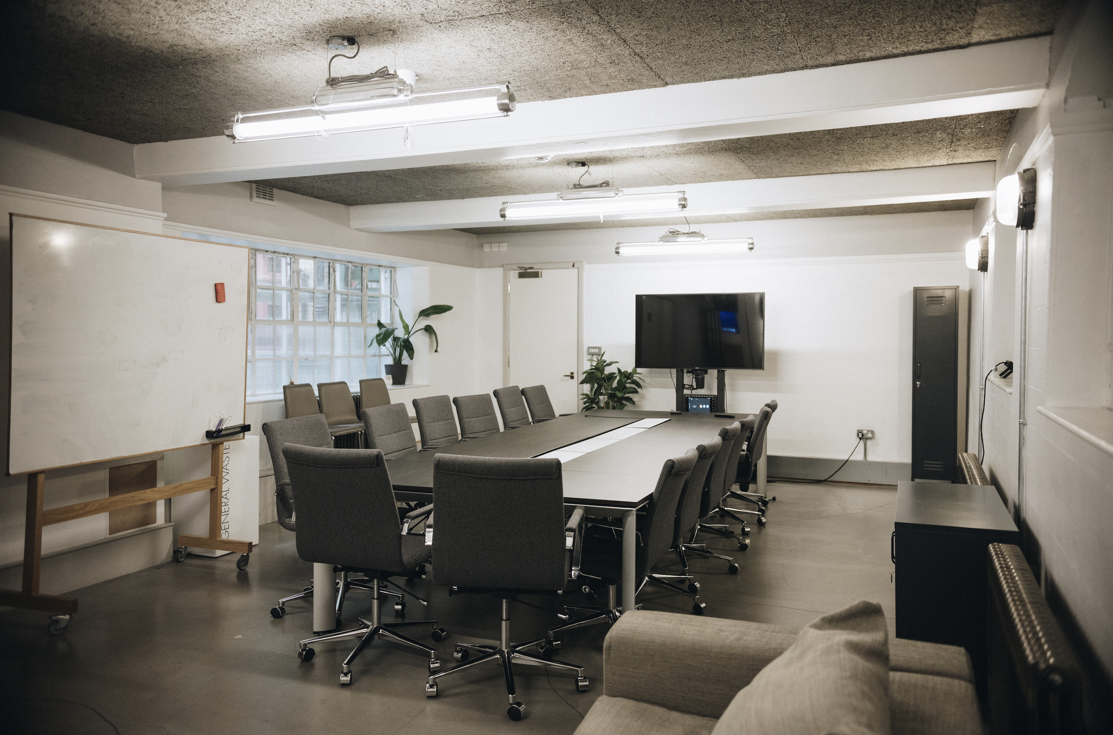 Hire The Hub Space | Upper And Lower Boardroom | VenueScanner