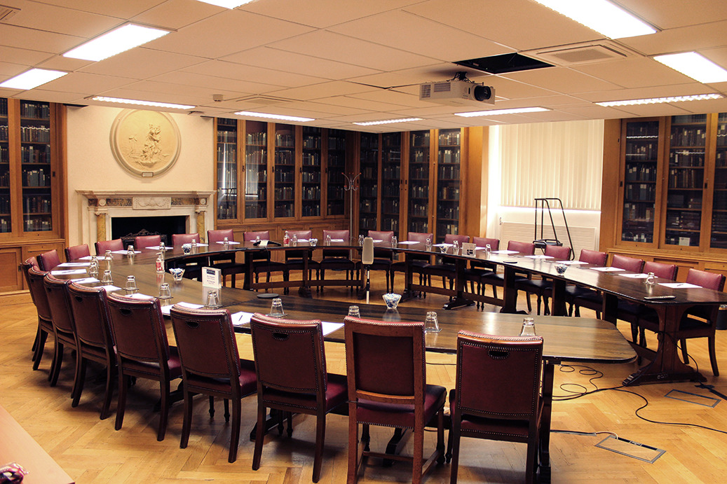 Hire 1 Wimpole Street | Marcus Beck Library | VenueScanner