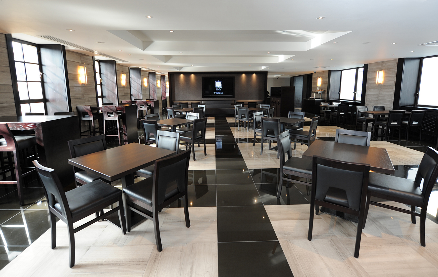 Hire 200 Conference & Events Ltd | Restaurant On 6th | VenueScanner