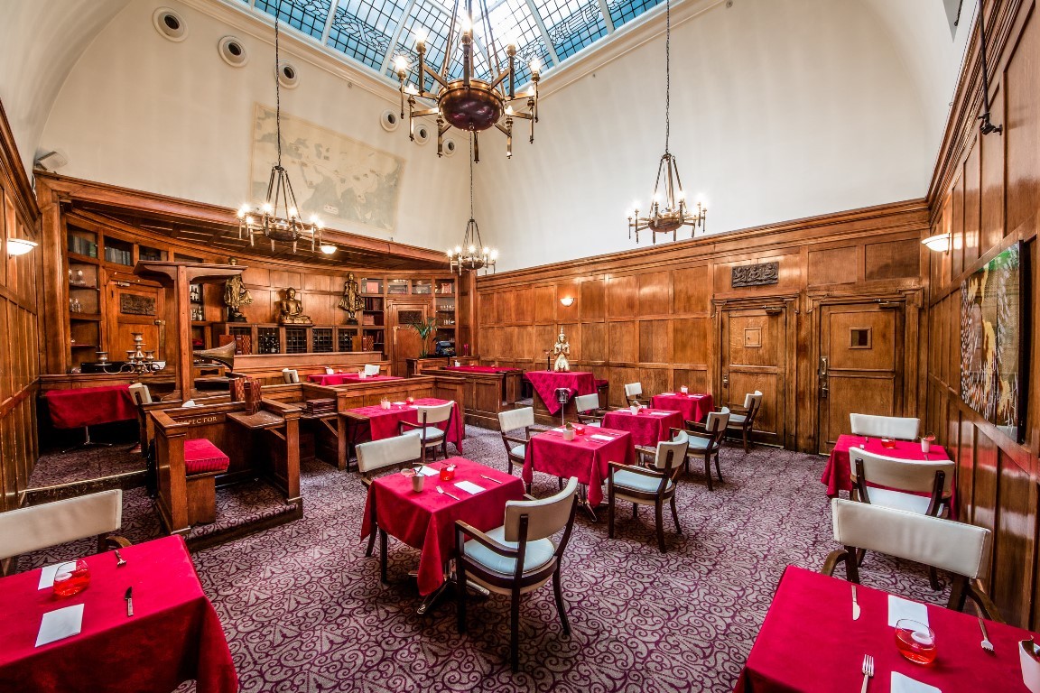 Hire Courthouse Hotel Soho | The Silk Room | VenueScanner