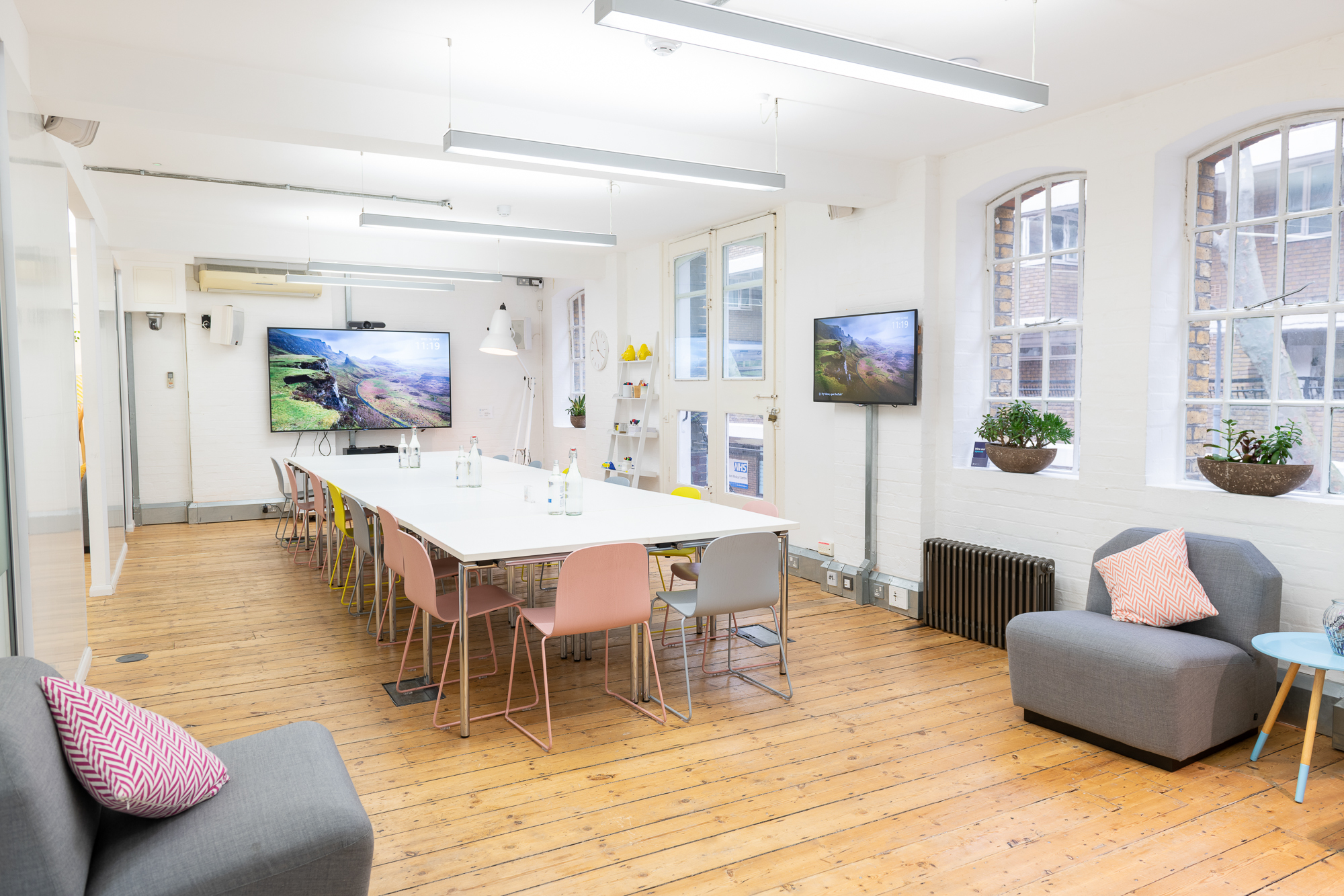 Hire Sutherland Labs | The Warehouse & Snug | VenueScanner