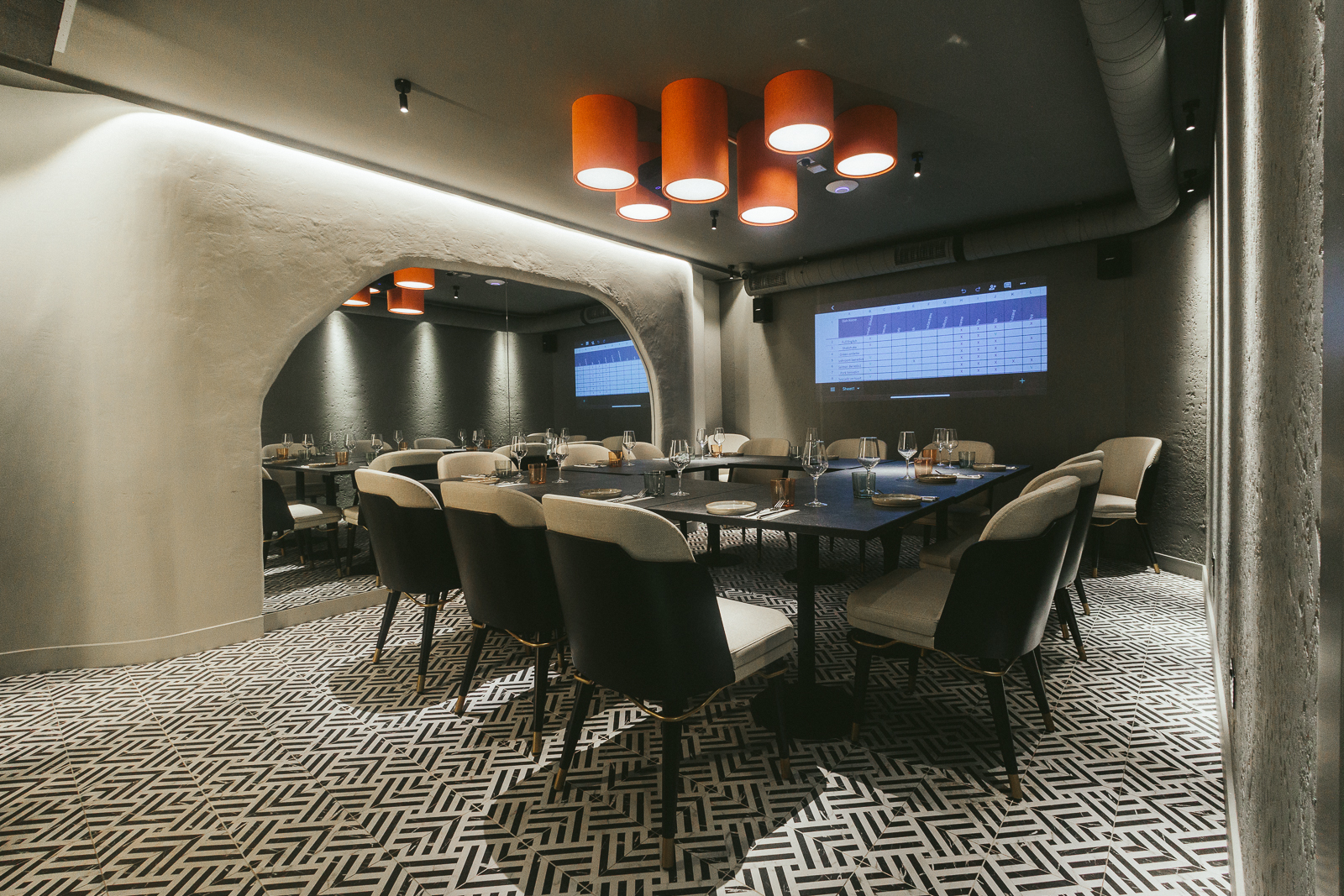 Hire Bennie Restaurant & Bar | Meeting Room | VenueScanner